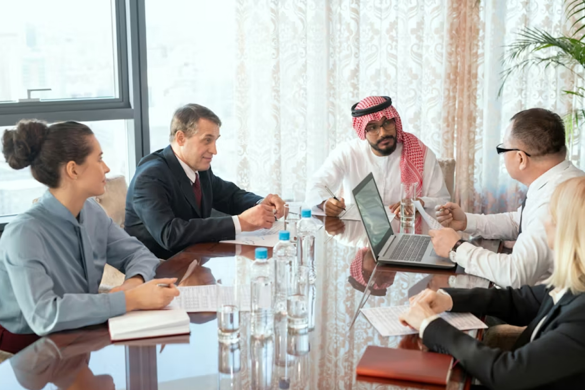 Hire Employees in Dubai - FMC Group